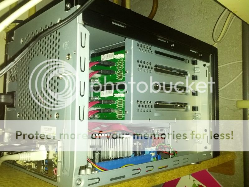 Het grote DIY RAID NAS topic deel 3 - Opslag en back-up - GoT